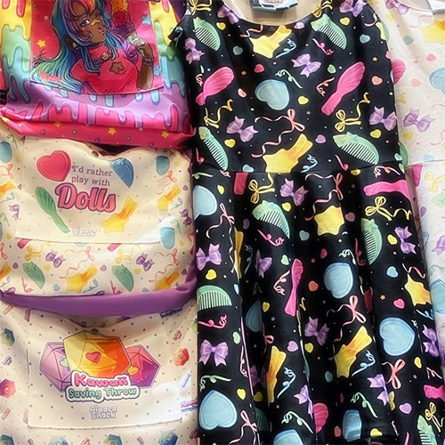 Alpaca Snack – Art, wearables and more by Tehrinny